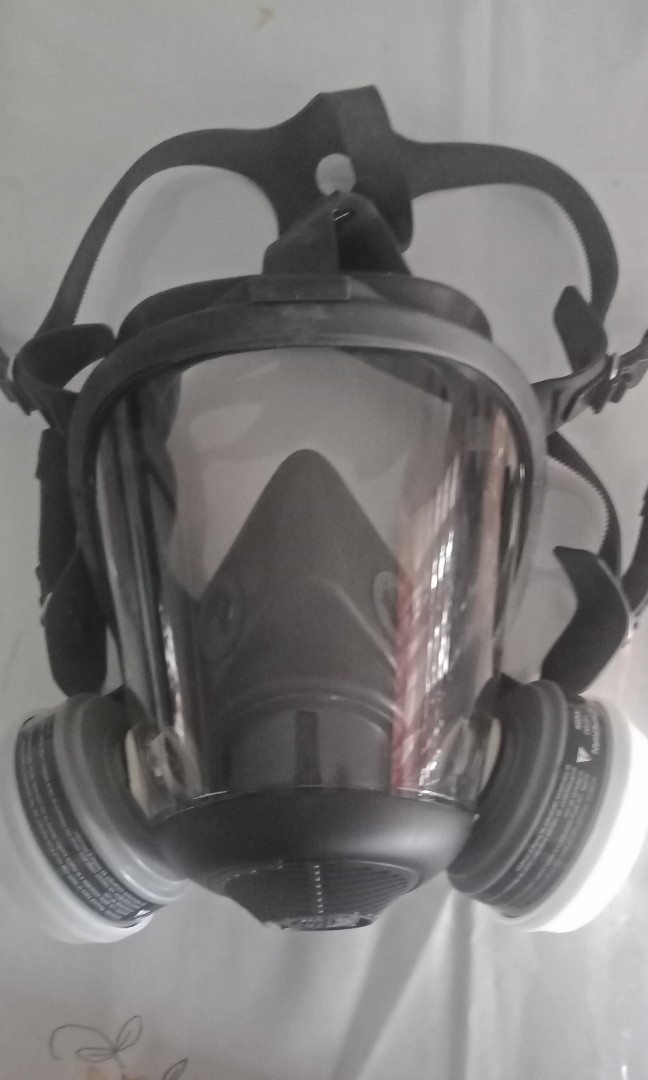 SAS Respirator Mask with Cartridge, Everything Else on Carousell