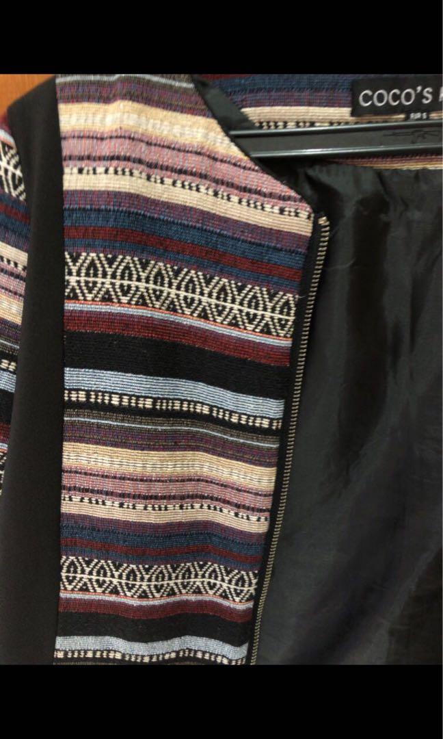 Coco’s kiss blazer crop top zara look alike, Fesyen Wanita, Pakaian Wanita, Atasan di Carousell