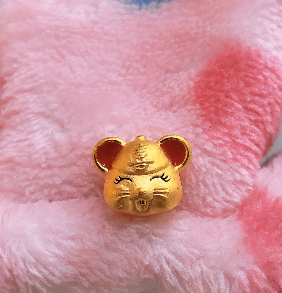 999 pure gold mouse charm, Women's Fashion, Jewelry & Organisers ...