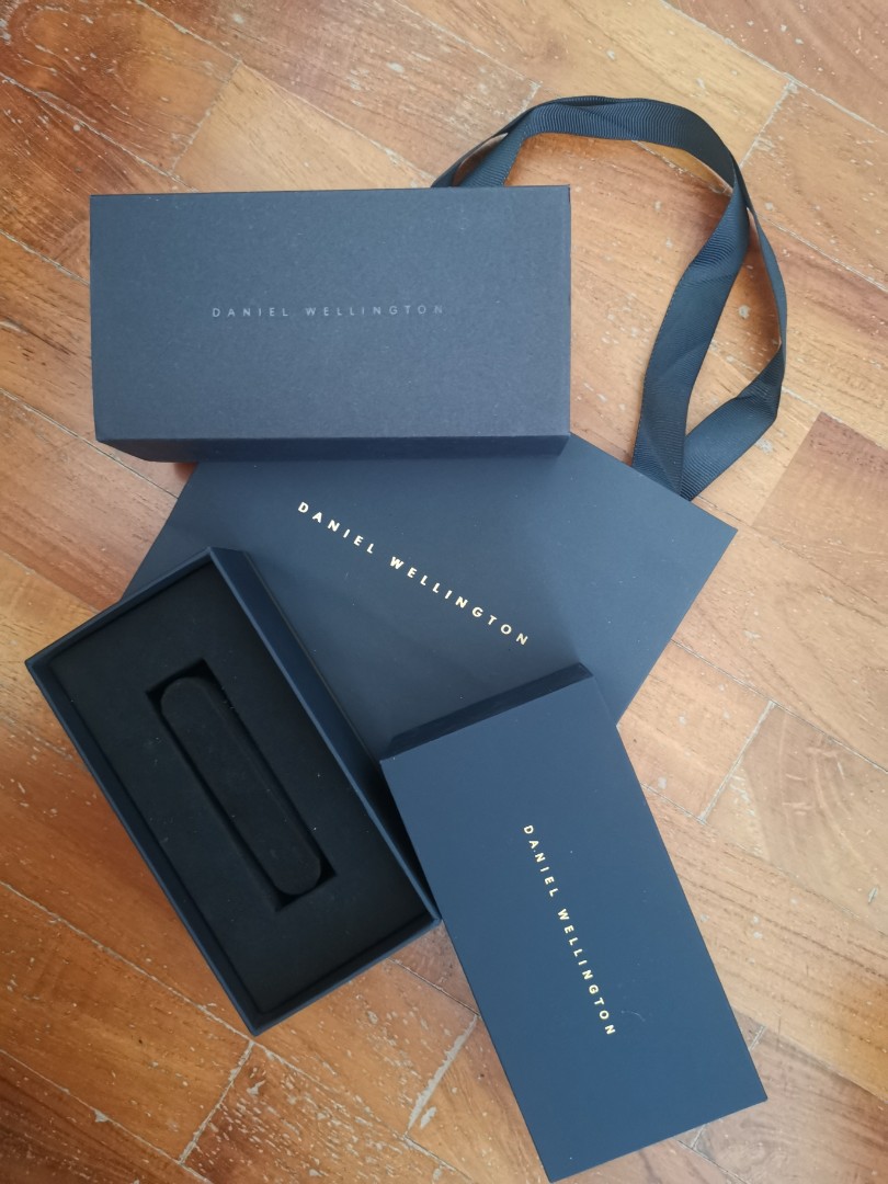 Daniel Wellington Box + Paper Bag, Luxury, Watches on Carousell