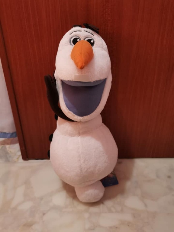 Disney Olaf Big Plush from Frozen, Hobbies & Toys, Toys & Games on ...