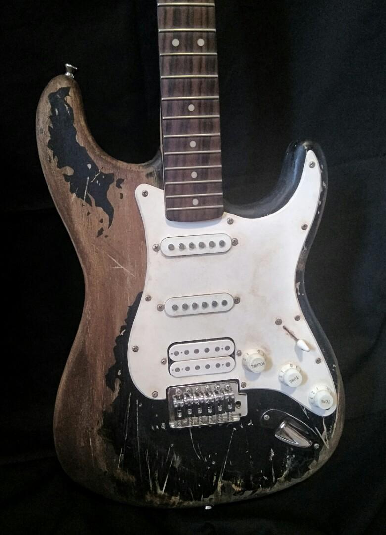 #遺物ギター#Relic #Strat #Squier #Custom, Hobbies & Toys, Music & Media ...