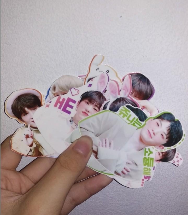 seventeen sticker pack, Hobbies & Toys, Memorabilia & Collectibles, K ...