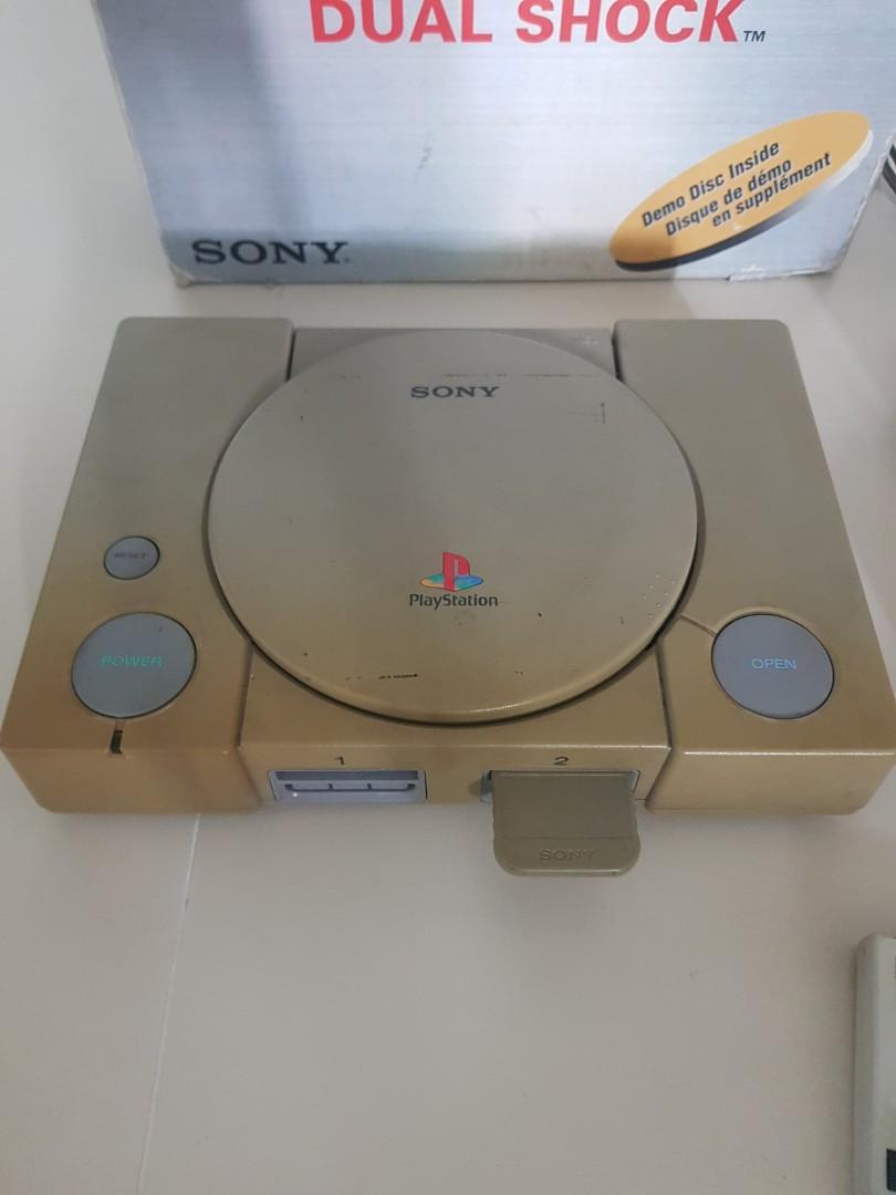 Vintage Sony playstation, Video Gaming, Video Game Consoles ...