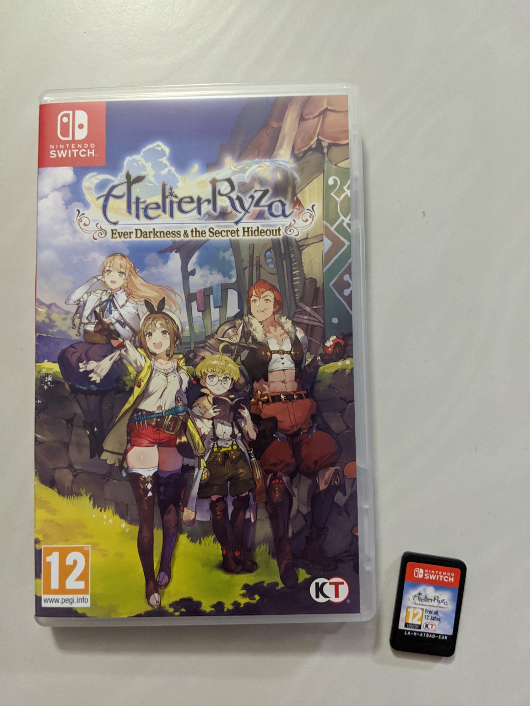 Atelier Ryza: Ever Darkness & The Secret Hideout (Nintendo Switch ...