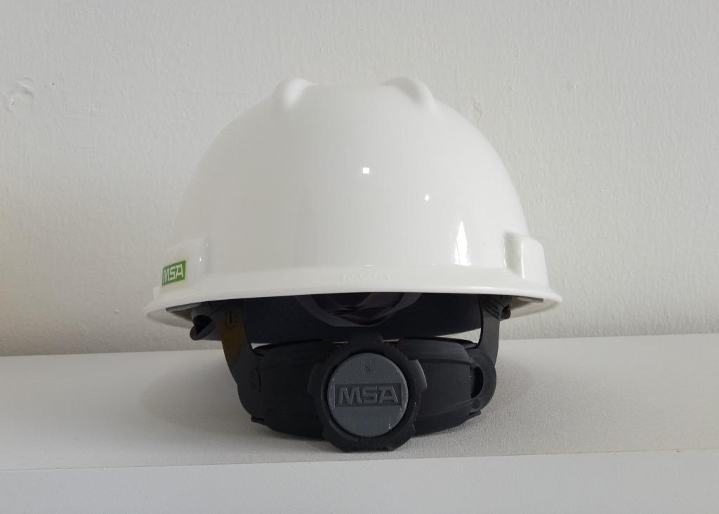 MSA (US) Safety Helmet - V-Gard White, Sports Equipment, Exercise ...