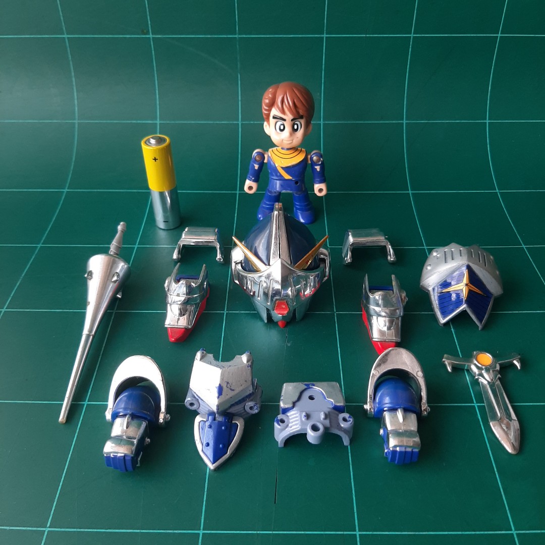 1985 SD Knight Gundam Diecat with Amuro Figure Wearable Armore ...