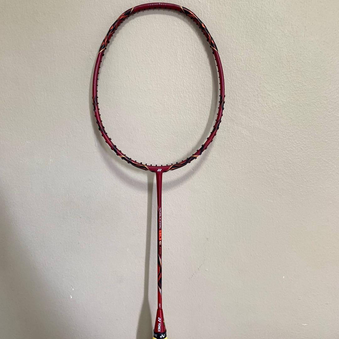 Yonex voltric 80 e-tune Badminton Racket, Sports Equipment, Sports & Games, Racket & Ball Sports ...