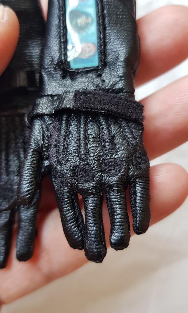 1/6 scale Art Figures Judge Dredd damaged Glove, Hobbies & Toys, Toys ...