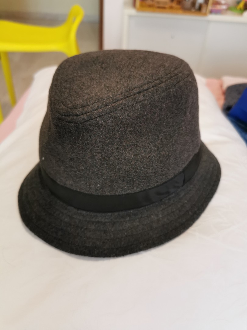 Black Hat kids, Men's Fashion, Watches & Accessories, Caps & Hats on ...