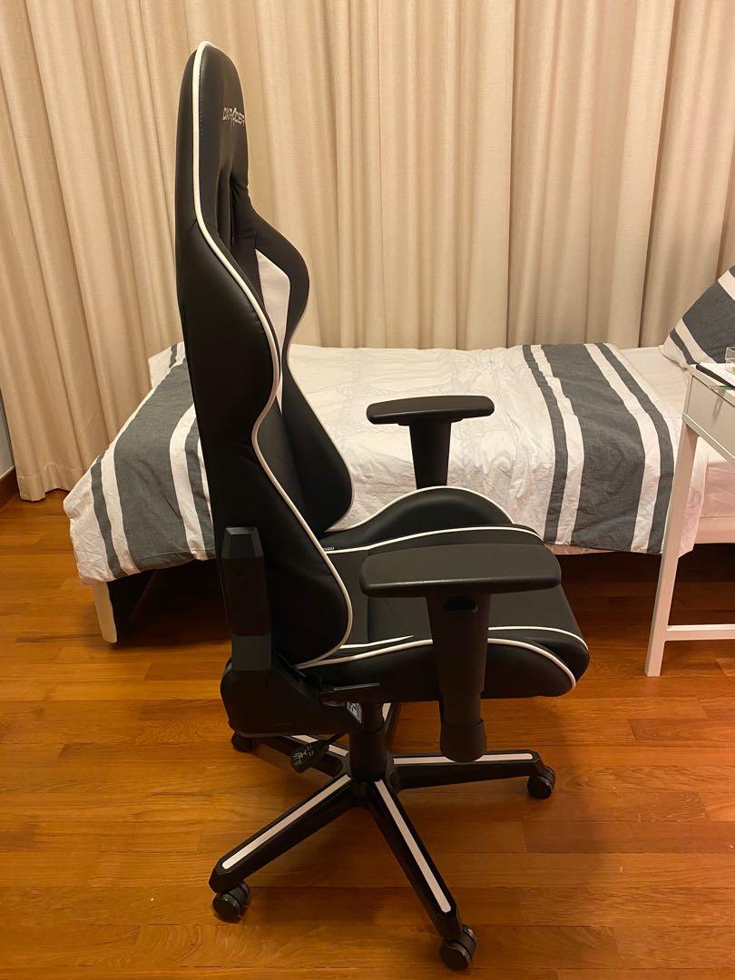 DXracer formula chair, Furniture & Home Living, Furniture, Chairs on ...