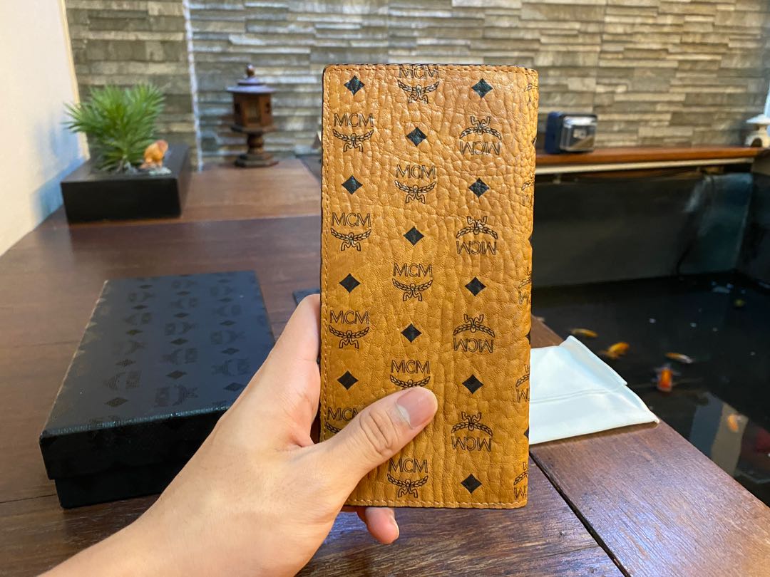 MCM Long BiFold Wallet, Luxury, Bags & Wallets on Carousell