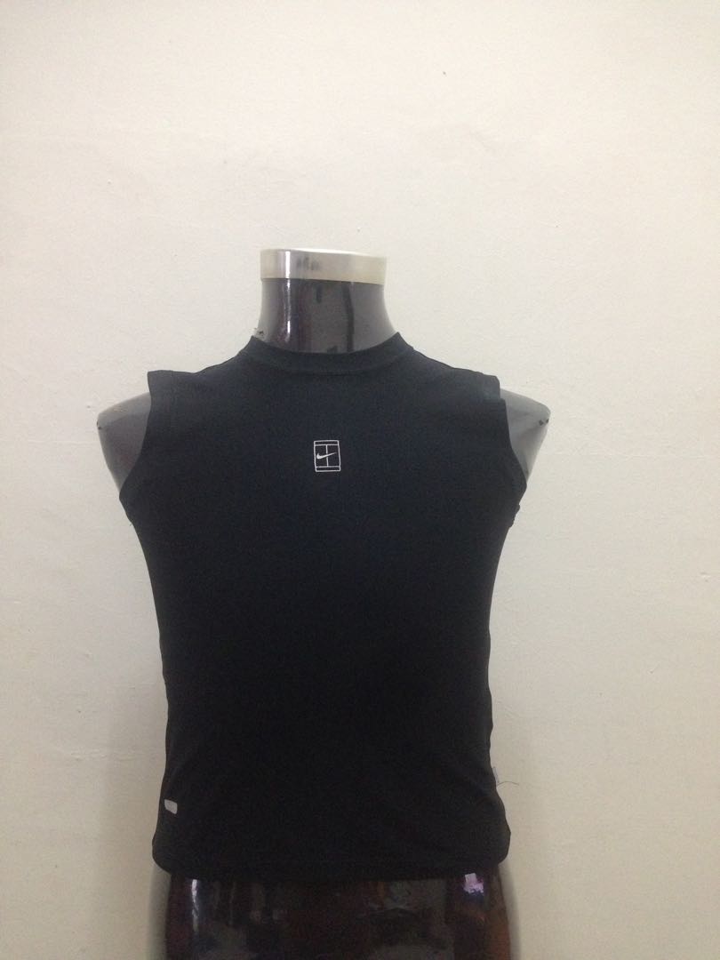 Nike Training Kit, Men's Fashion, Tops & Sets, Tshirts & Polo Shirts on ...