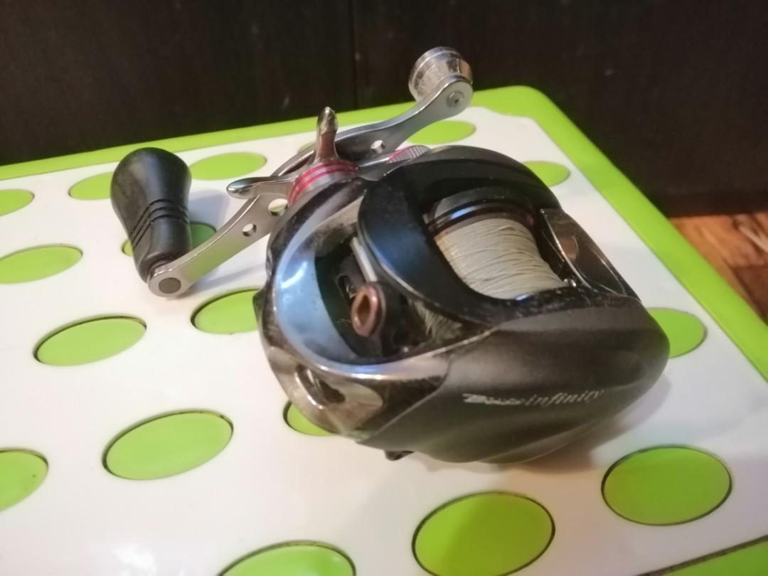 Team Seahawk Bass Infinity baitcaster reel RH, Sports Equipment ...