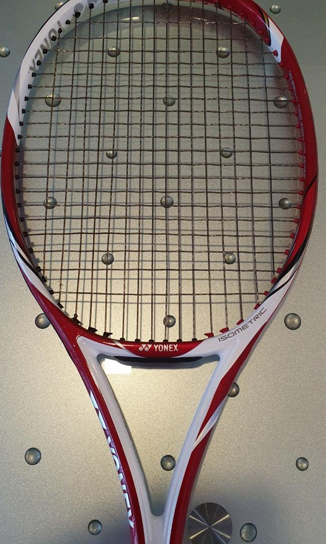 Yonex Vcore Tour 95D, Sports Equipment, Sports & Games, Racket & Ball Sports on Carousell