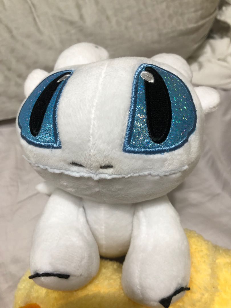 Light Fury, toothless girlfriend, Hobbies & Toys, Toys & Games on Carousell