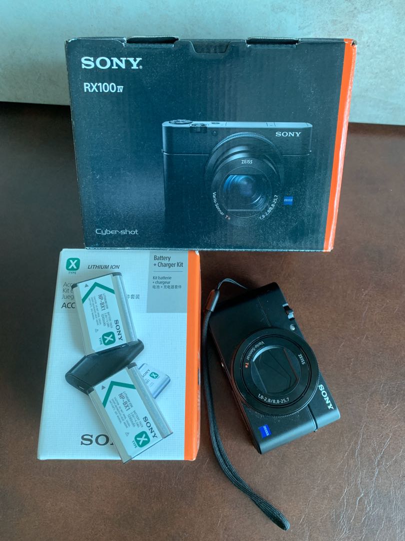 Sony RX100 M4 IV set, Photography, Cameras on Carousell