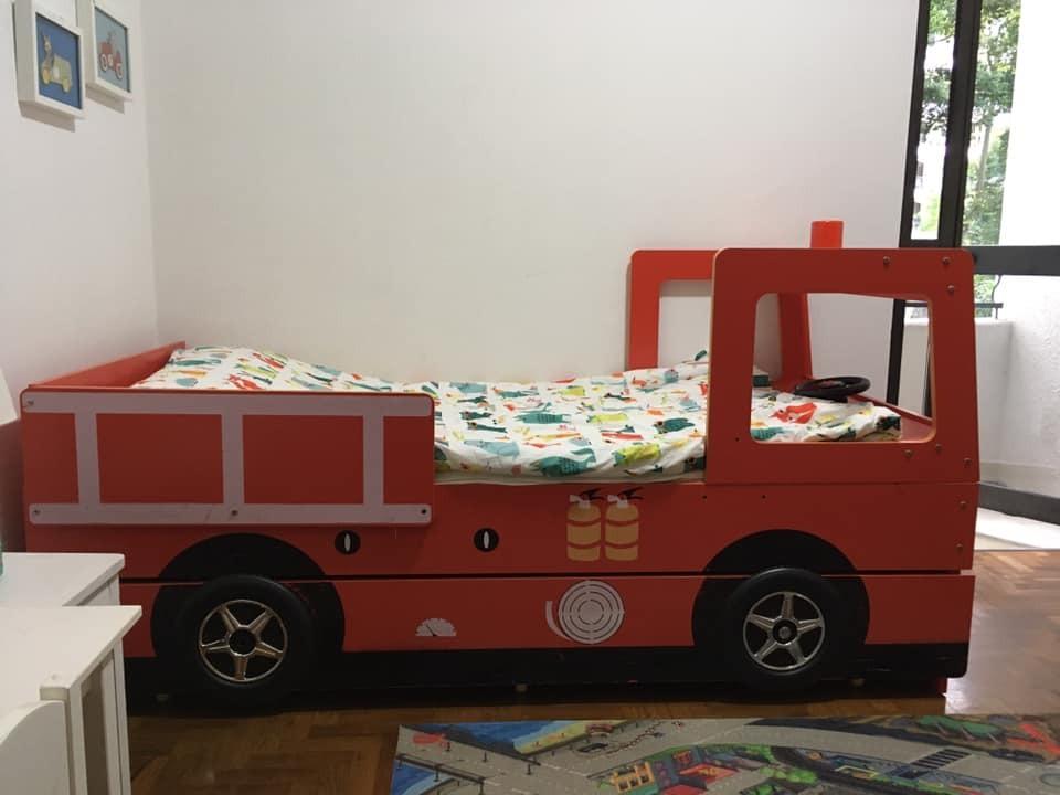 Fire Engine Bed, Furniture & Home Living, Furniture, Bed Frames ...
