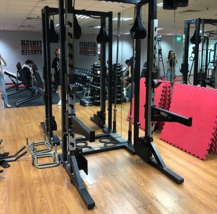 Technogym Pure Strength Half rack squat gym strength dip chin, Sports ...