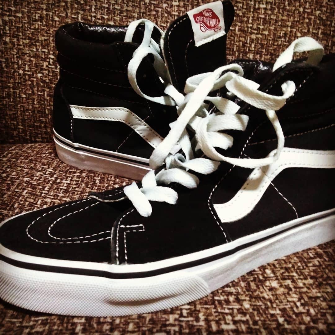 VANS HIGH CUT, Women's Fashion, Footwear, Sneakers on Carousell