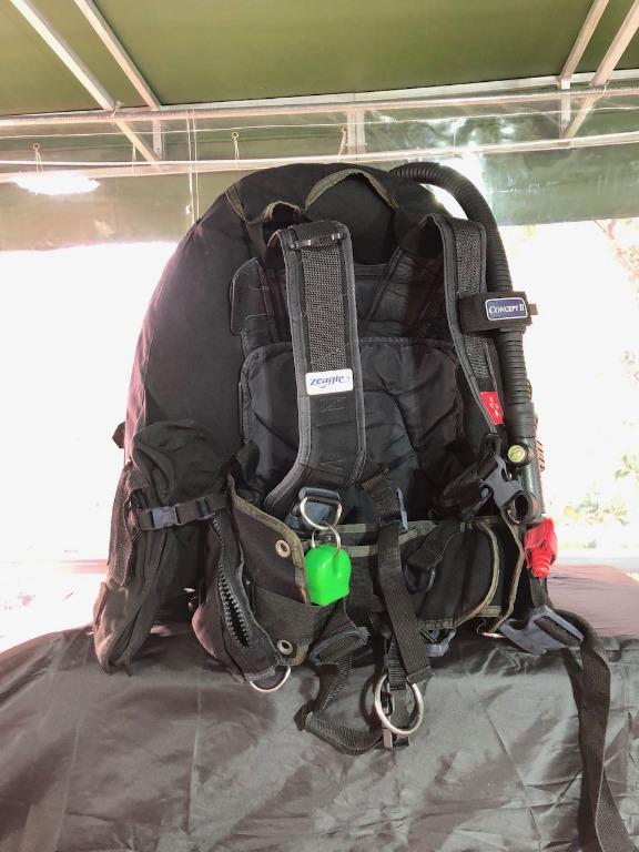 Zeagle Concept II BCD 潛水背飛BCD, 運動產品, 運動與健身, 運動與健身 - 有氧健身器材 - Carousell