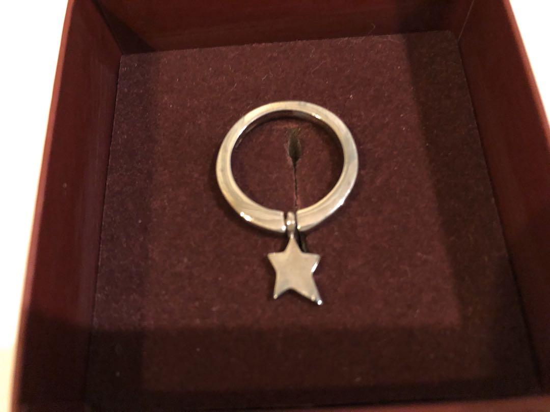 Clio Blu Star-shaped Ring, Women's Fashion, Jewelry & Organisers ...