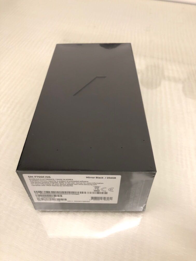 Samsung Z Flip 256gb sealed box, Mobile Phones & Gadgets, Mobile Phones ...