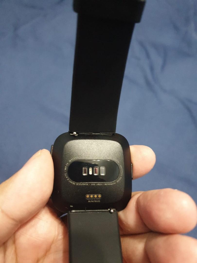 Fitbit Versa(Gen 1), Mobile Phones & Gadgets, Wearables & Smart Watches ...