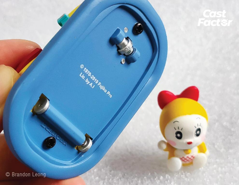 TINY Doraemon Series - 1:35 Dorami Bumper Car with Dorami Figure ...