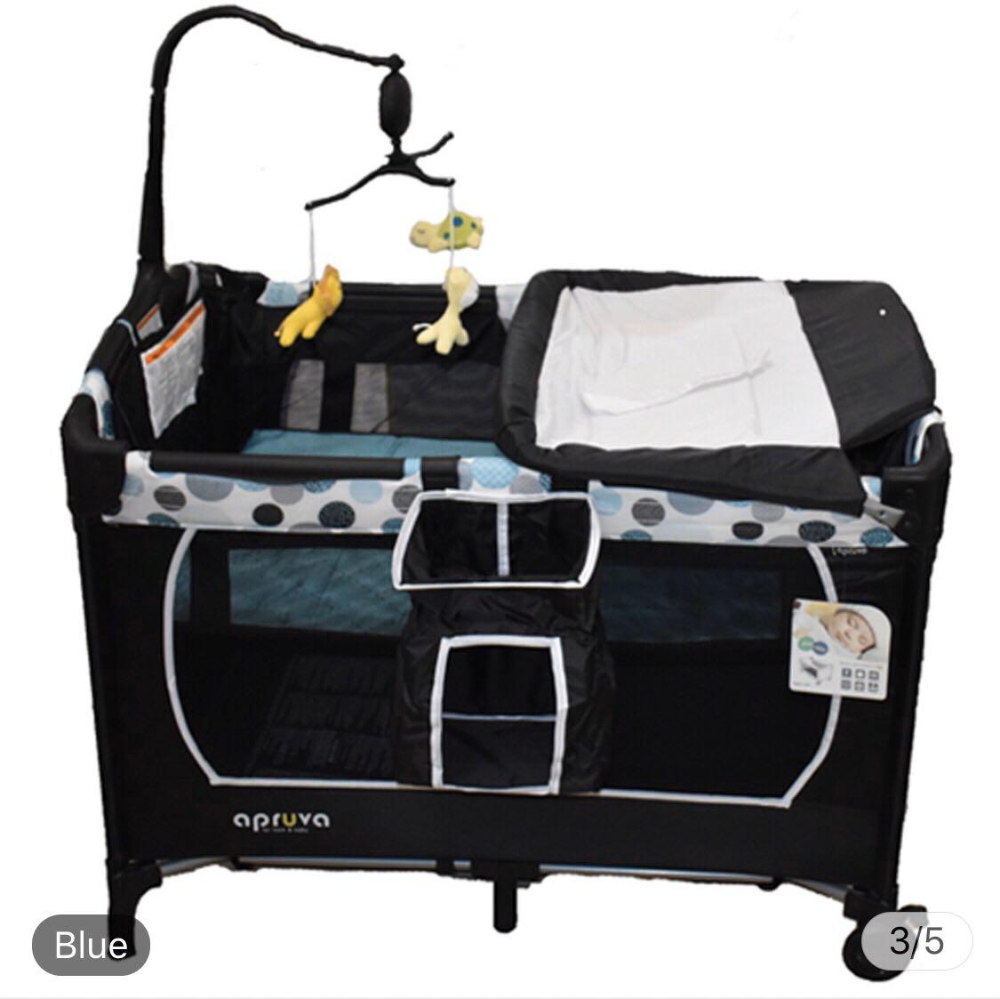 Baby Crib with diaper changing deck, Babies & Kids, Baby Nursery & Kids ...