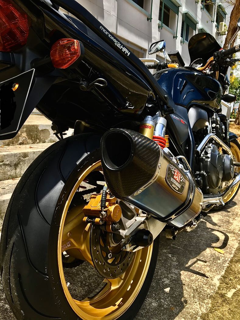 CB400M REVO ( 3/2012,51k kms,$4k added on/ Super original no cosmetics ...