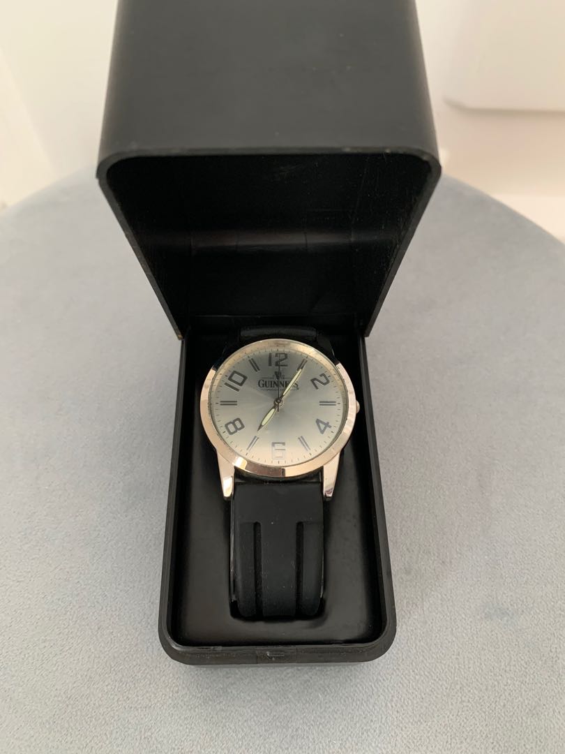 Guinness watch limited edition, Fesyen Pria, Jam Tangan di Carousell