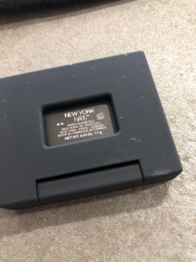 Nars New York eyeshadow with pouch, Beauty & Personal Care, Face ...