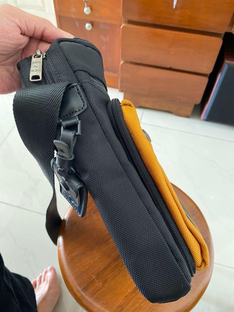Tas Tumi Mini Cooper Sling Bag, Fesyen Pria, Tas & Dompet , Tas ...