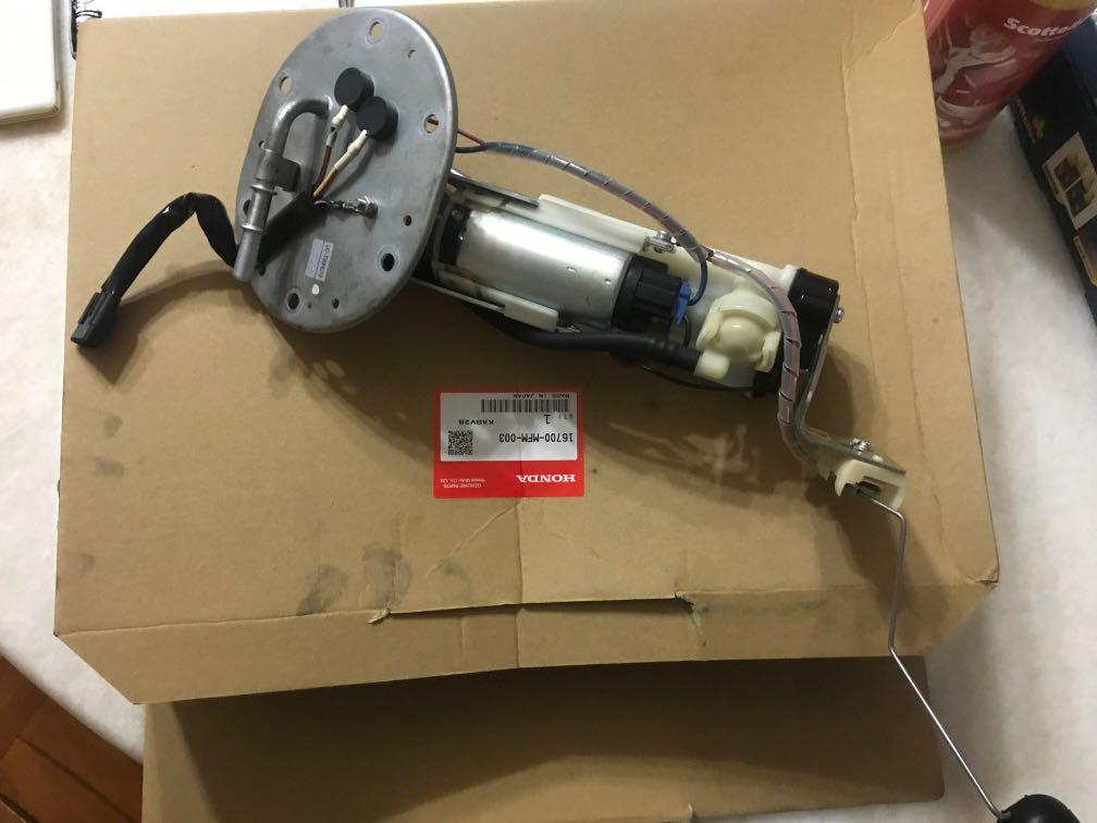 CB400 Revo Fuel Pump, Motorcycles, Motorcycle Accessories on Carousell