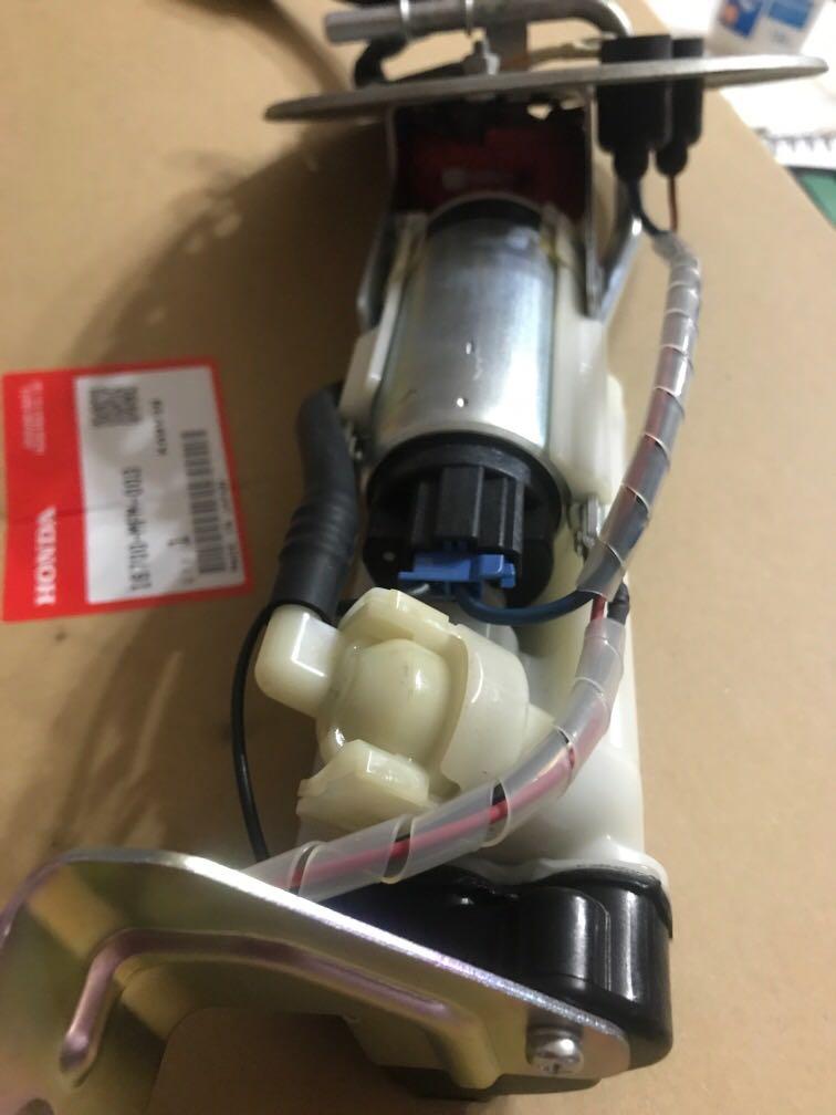 CB400 Revo Fuel Pump, Motorcycles, Motorcycle Accessories on Carousell