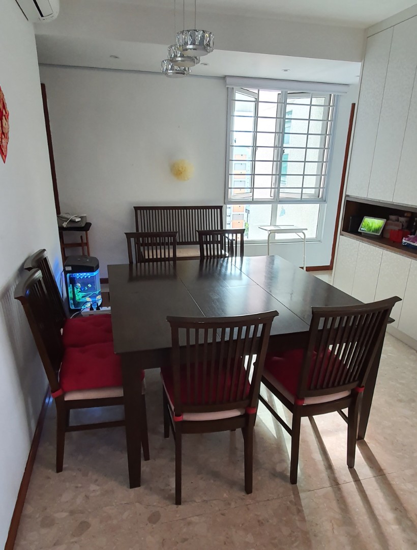 [FREE!] Expandable Solid Wood Picket & Rail Dining Set, Furniture ...