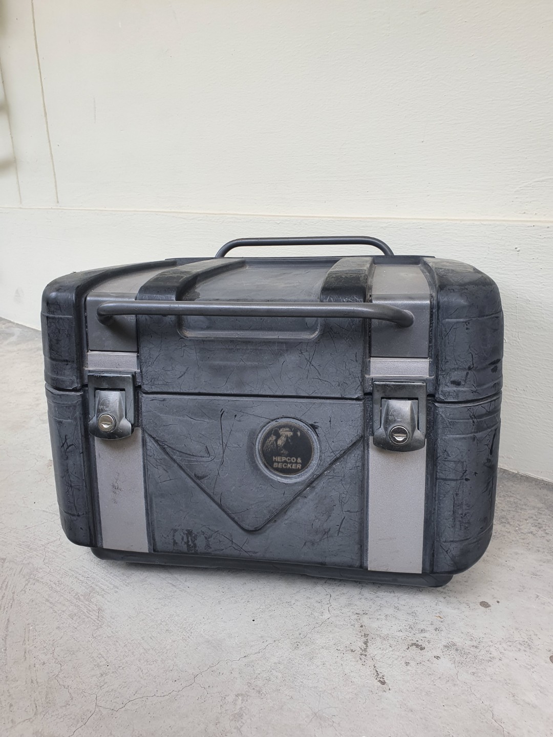 Hepco and Becker Top Box / Hepco and Becker Base Plate, Motorcycles ...