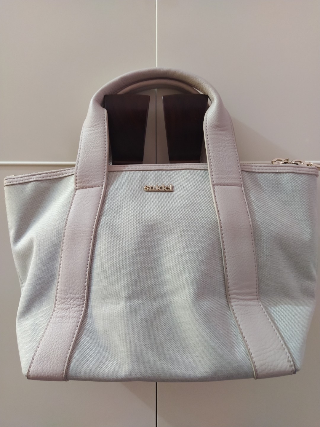 SNIDEL handbag, Women's Fashion, Bags & Wallets, Tote Bags on Carousell