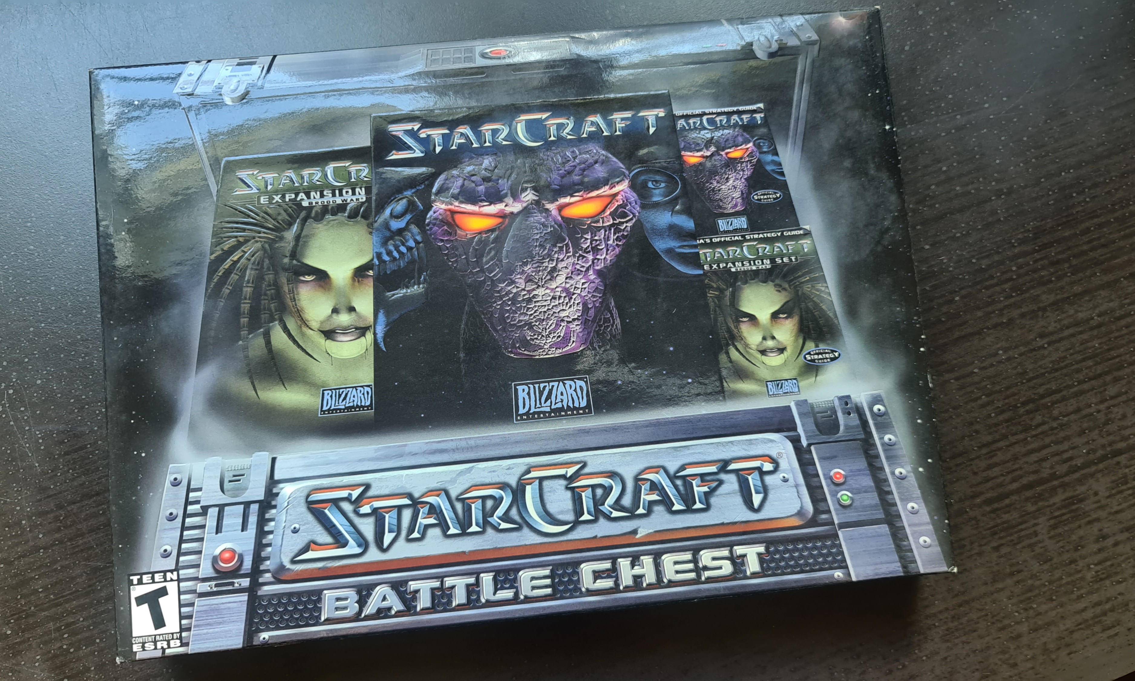 StarCraft Battlechest - New!, Hobbies & Toys, Toys & Games on Carousell
