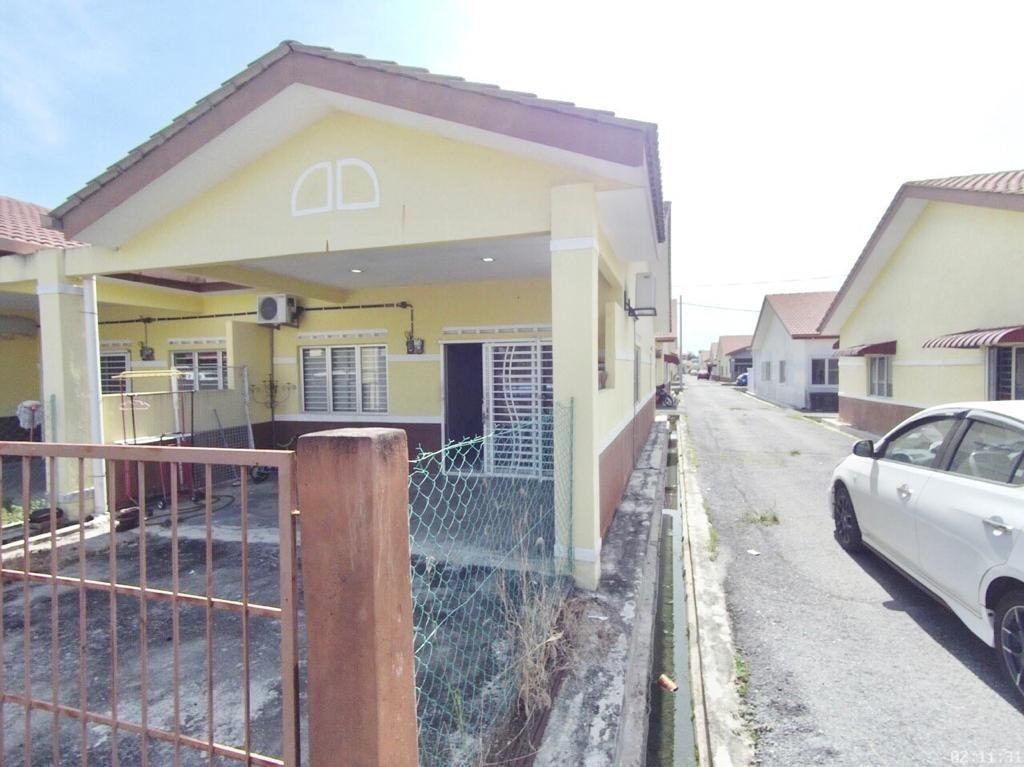 Taman Langat Murni Bukit Changgang, Property, For Sale on Carousell