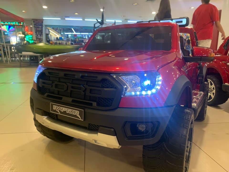 White Licensed Ford Raptor Rechargeable Ride On Car SUV 2 Seater Truck ...