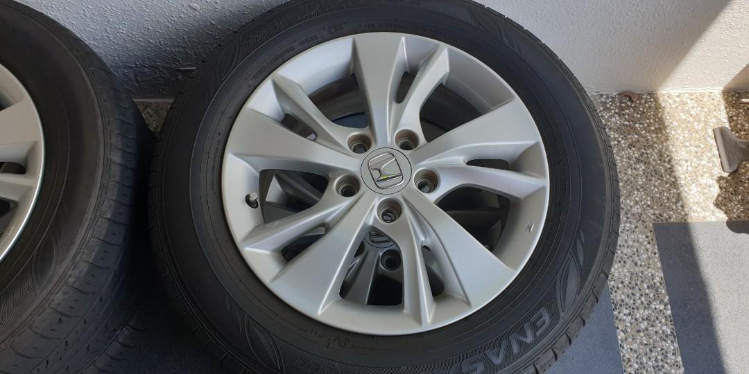 Honda HRV Rim & Tyre, Car Accessories, Tyres & Rims on Carousell