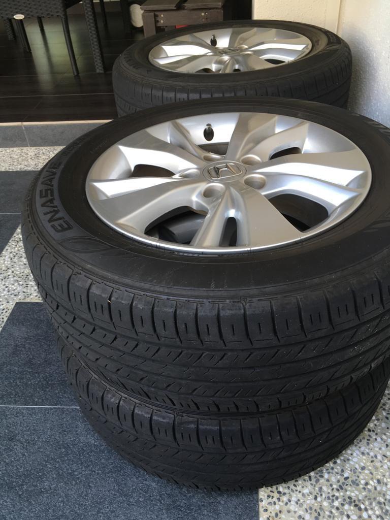 Honda HRV Rim & Tyre, Car Accessories, Tyres & Rims on Carousell