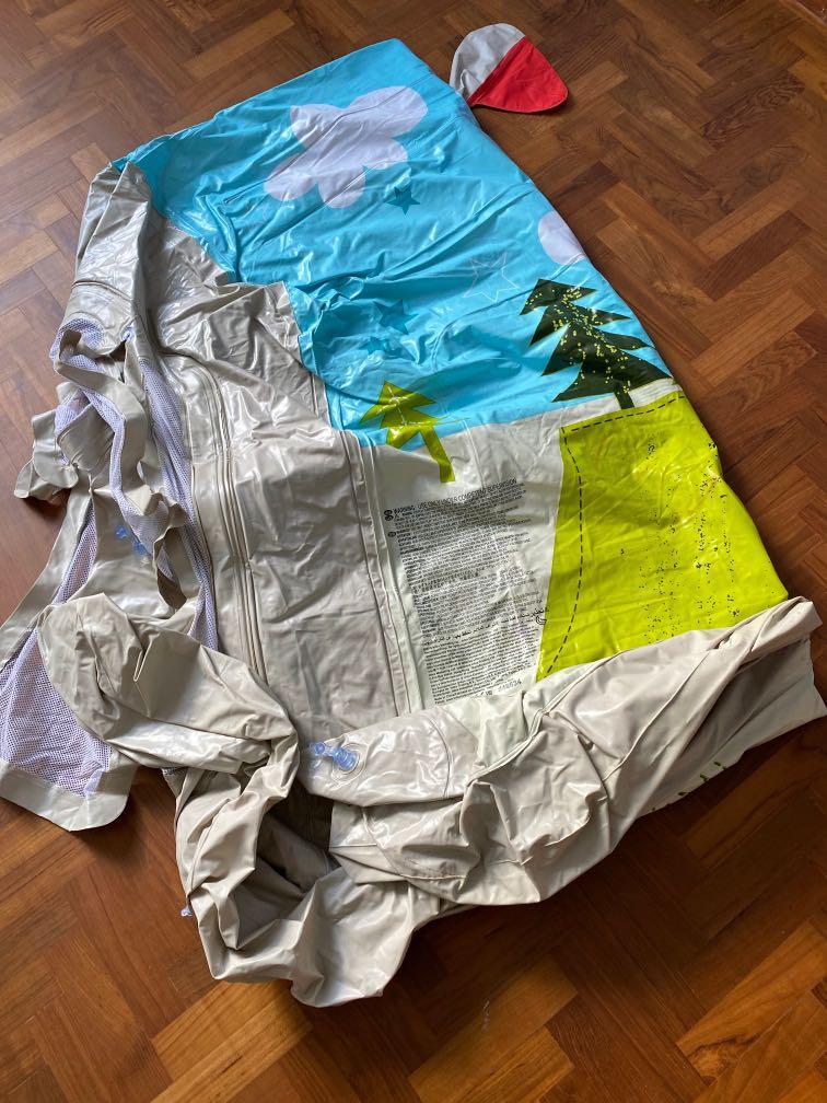 Intex inflatable kids tent, Babies & Kids, Infant Playtime on Carousell