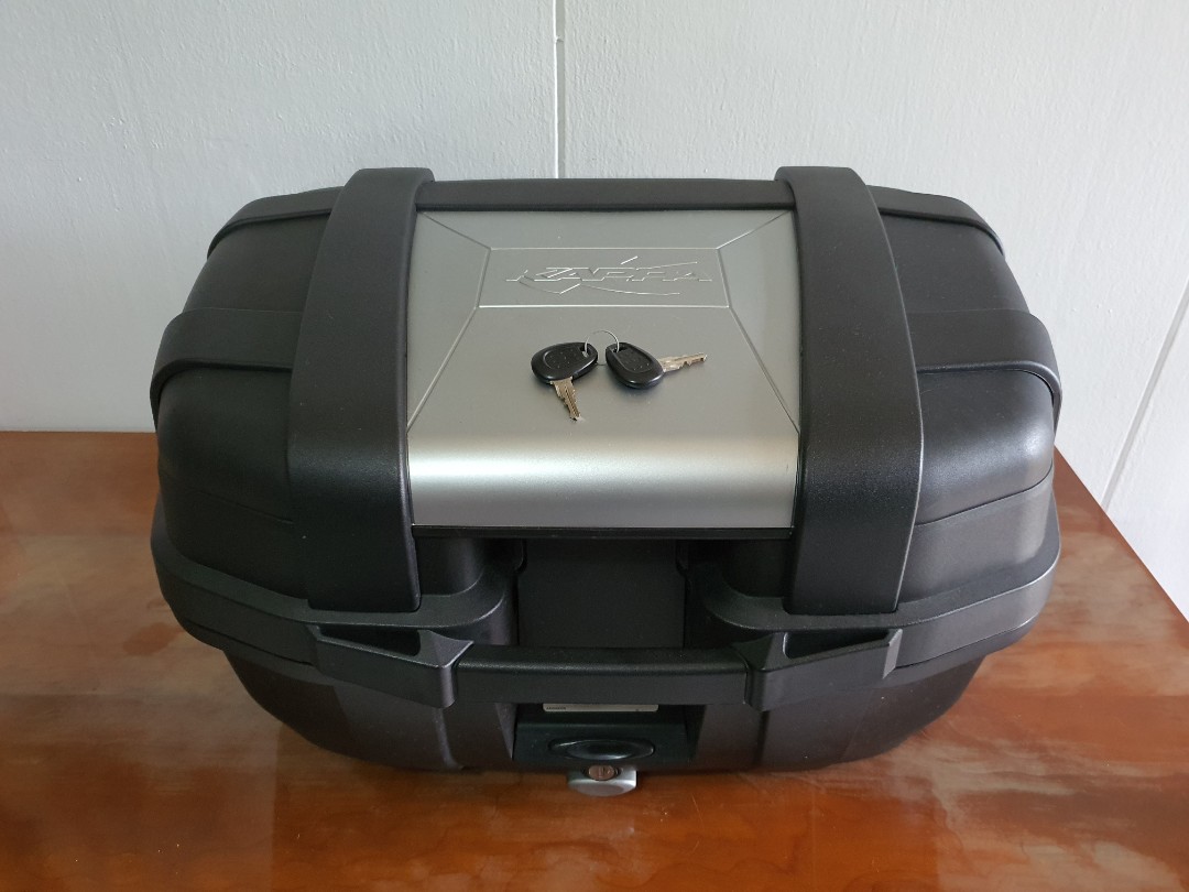 Kappa Kgr52 top case with KM5 baseplate, Motorcycles, Motorcycle ...