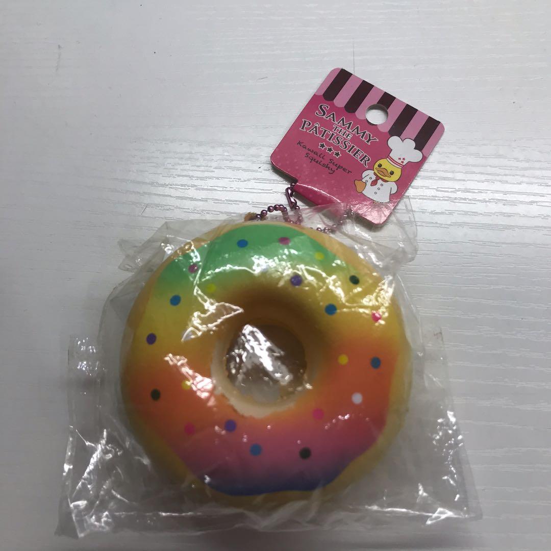 Squishy Sammy the patissier, 兒童＆孕婦用品, 嬰兒玩具 - Carousell