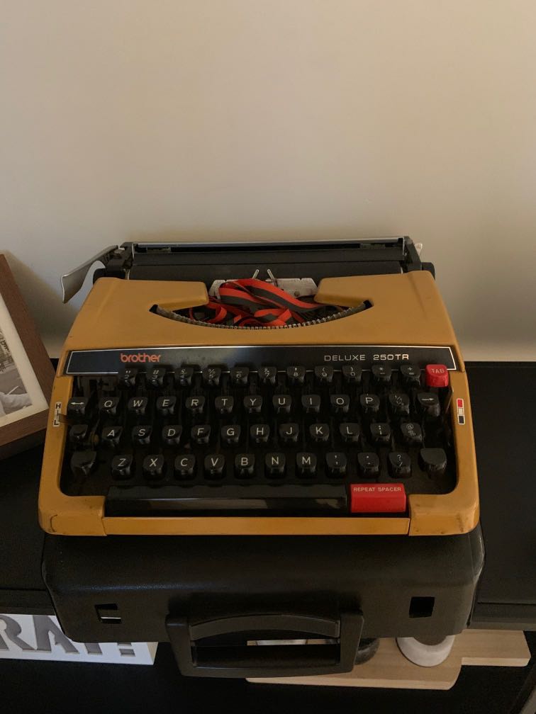 Vintage typewriter with casing, Video Gaming, Video Game Consoles ...