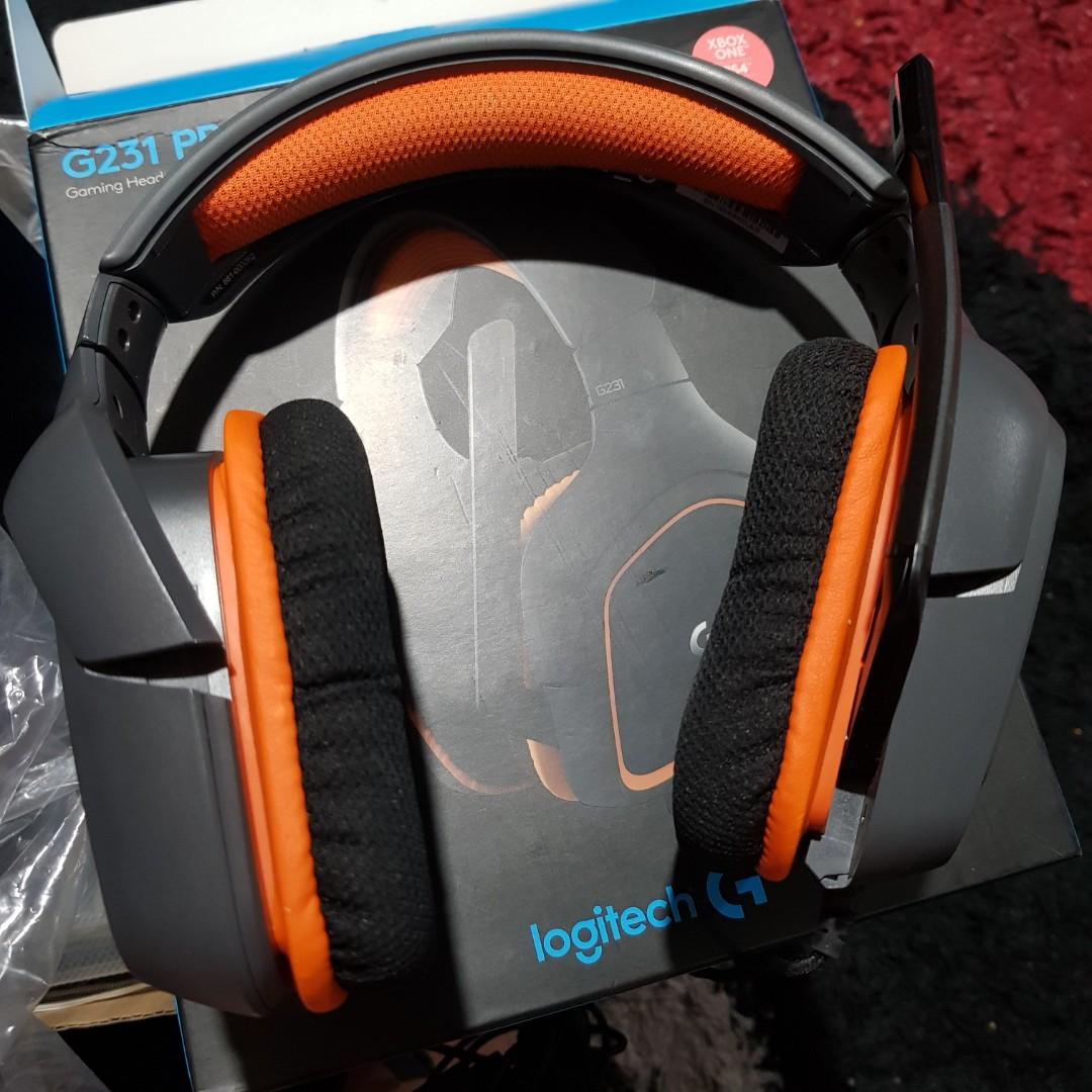 Logitech Gaming Headset, Audio, Headphones & Headsets on Carousell