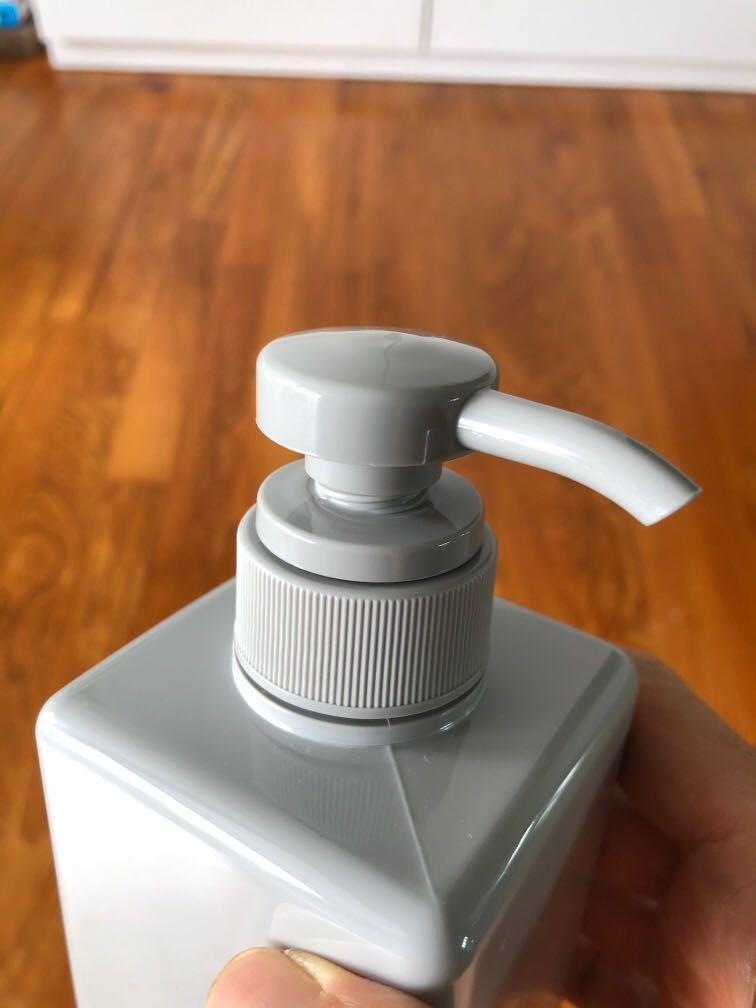 Muji soap dispenser, Furniture & Home Living, Bathroom & Kitchen ...